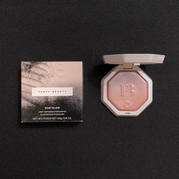 Fenty Beauty | Makeup | Fenty Tutu Much Demi Glow Light Diffusing ...
